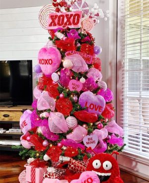 20 Valentines Tree Ideas For Beautiful Valentines Decor - Emerlyn Closet