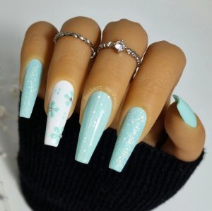 35+ June Nails - Which Could Also Be Used For Summer - Emerlyn Closet